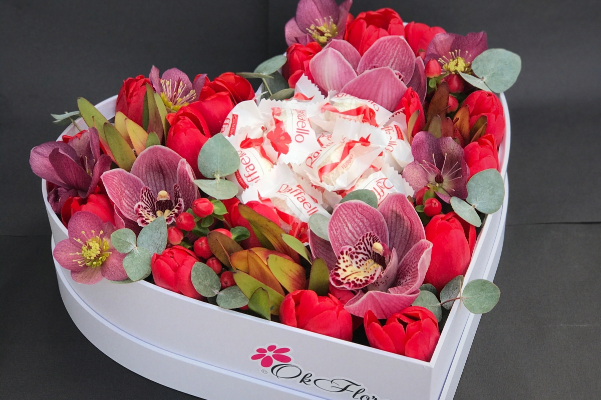 Inima Rosie cu Raffaello